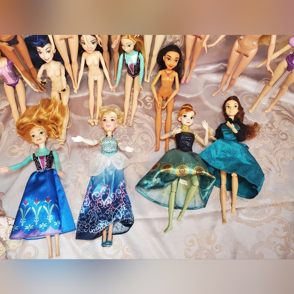 Disney | Toys | Huge Lot Of 9 Dolls Disney Princesses Disney Princess Articulated Dolls 3 | Poshmark